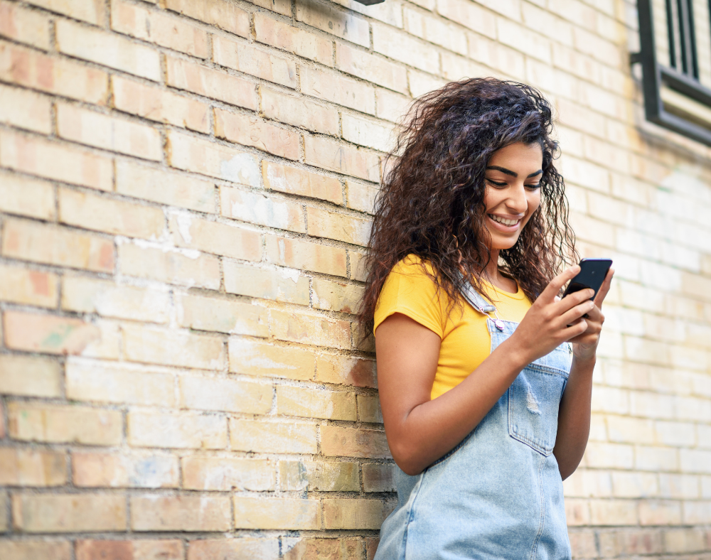 Sign Up For Texts | Essential Education